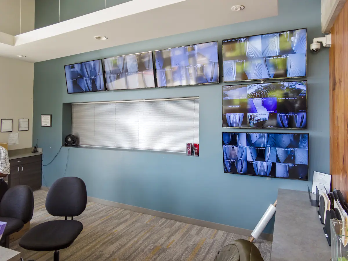 Bellevue, WA Self Storage Units - West Coast Self-Storage Bellevue